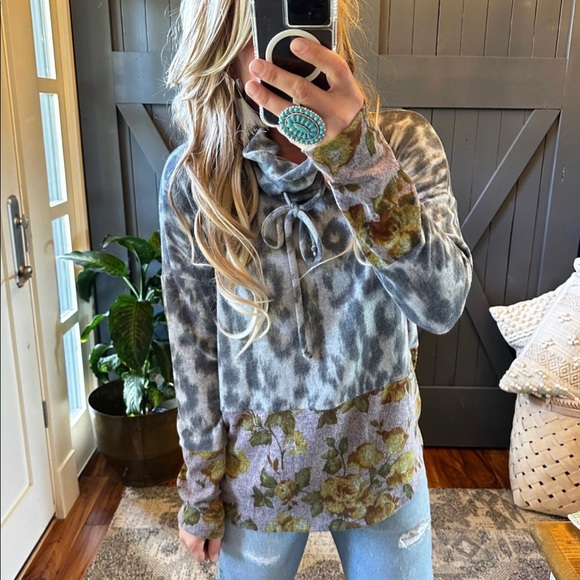 Shop Fig | Sweaters | New Cozy Pullover Sweater Knit Top Mix Of Leopard ...